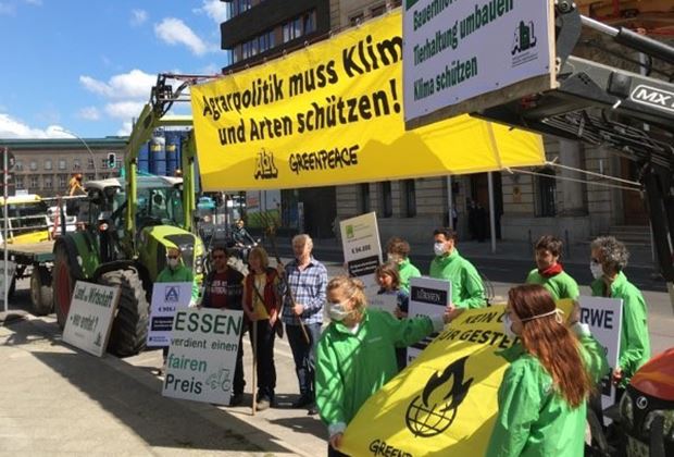 Der Schweizer Bauer: Proteste für mehr Artenschutz